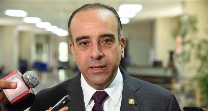 Arístides Victoria Yeb renuncia al PLD tras más de 40 años - El ...