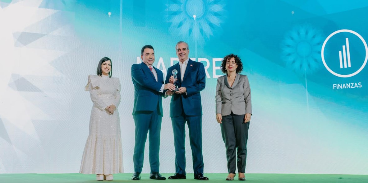 MAPFRE es reconocida por su aporte al desarrollo económico y social de ...